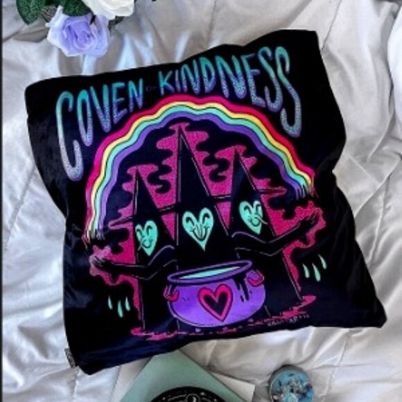 Killstar | Bedding | 4 Pieces Killstar Coven Of Kindness Pillow Covers ...